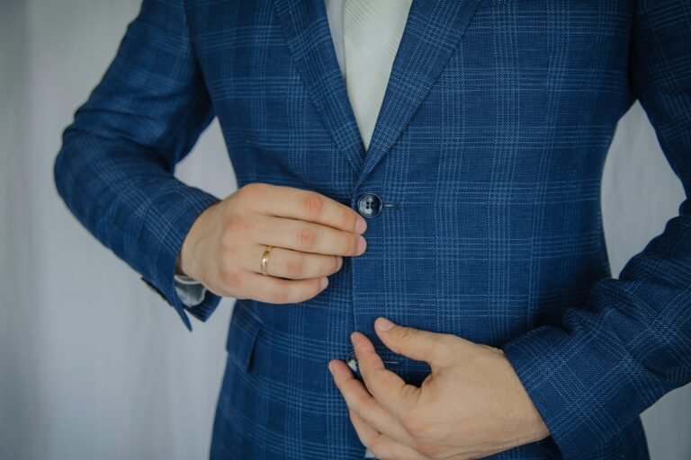 What Is The Proper Way To Button A Suit Jacket?